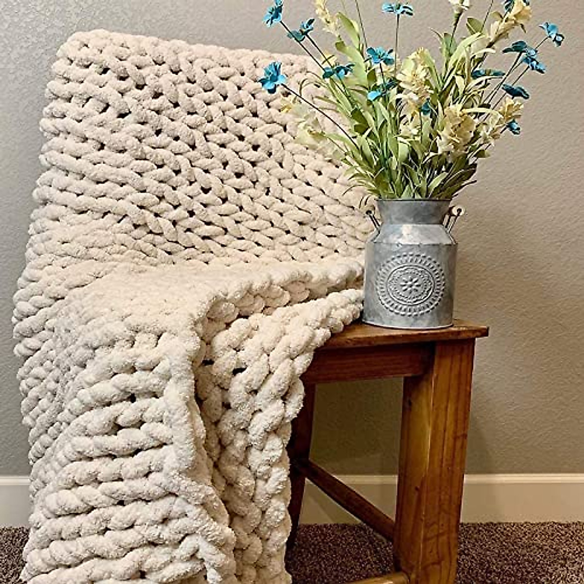 PRELGOSP Chunky Knit Blanket, Handmade Giant Knitted Blanket, Soft Thick Warm Knit Blanket Throw for Bed Chair Couch Sofa, Yoga Mat Rug Home Decor Gift, Machine Washable,Beige,40x60cm