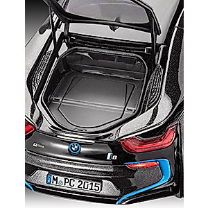 Revell Germany 1/24 BMW I8 Model Kit