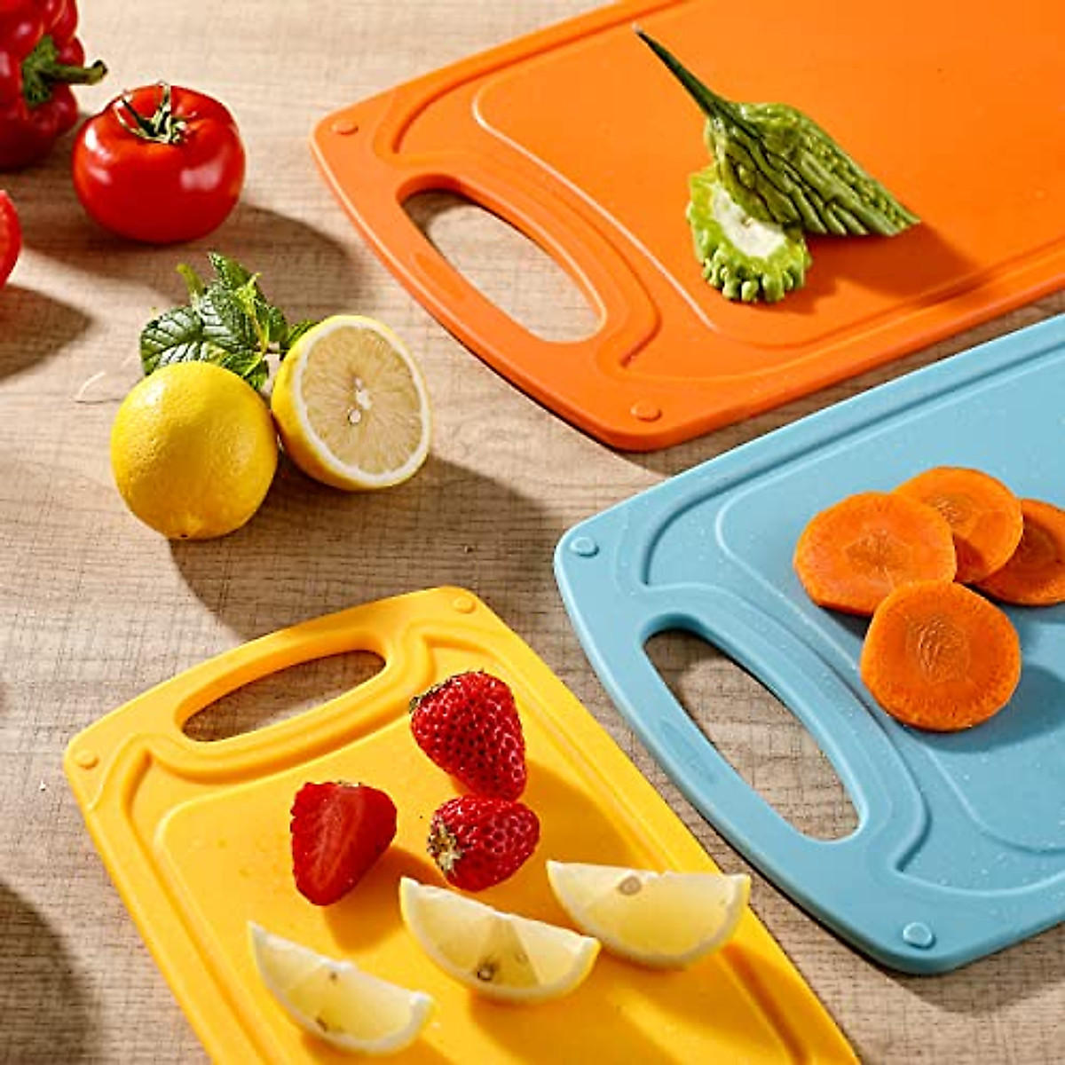 Plastic Cutting Board for Kitchen, 3 Pieces Dishwasher Safe Cutting Boards with Juice Groove, Durable, Non-Slip, BPA-Free, and Knife Friendly Cutting Board Set - Perfect for Meat, Vegetables, Fruits