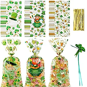 SPERPAND 120Pcs St. Patrick's Day Cellophane Gift Bags, Clear Clover Candy Goodie Bags for Saint Patrick's Day Party Favors