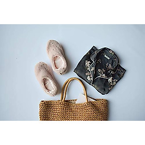Pantuss dusty pink  ballerina style cozy indoor house slippers for women with relaxing herbal insoles filled with lavender and flax seeds for a warming aromatherapeutic effect.