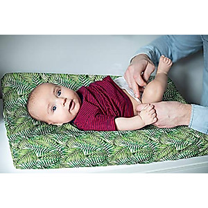 Changing Pad Cover Green for Baby Girl and Boy - Thick and Absorbent - Soft Cotton - OekoTex Certificate - Made in Europe - Baby Registry Shower Gift - Beautiful Packaging – Green Palm Leaves
