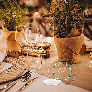 AHANDMAKER 20 Set Acrylic Place Cards, Round Wedding Place Card Holder Acrylic Name Plaque Sign Place Card Seating Chart Stand Acrylic Circle Table Number Blank with Stand for Wedding Banquet, Clear