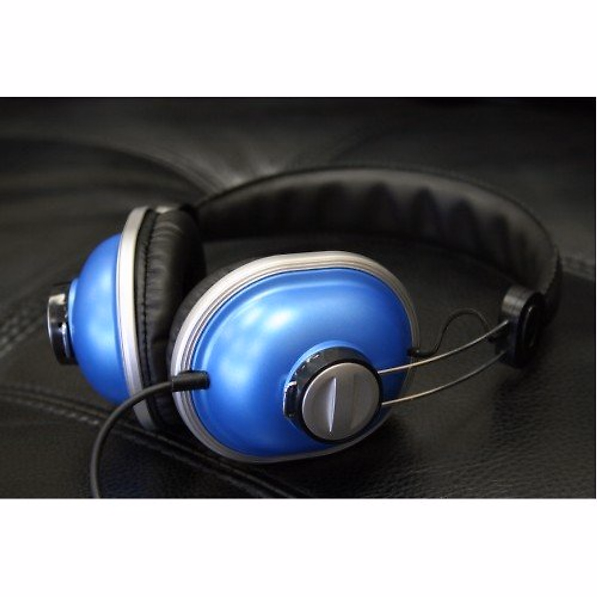 UMA - DJ Style Headphones with Handsfree Remote - Blue