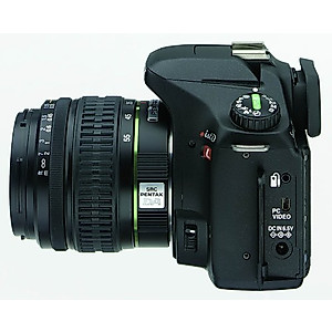 Pentax *istDL 6.1MP Digital SLR Camera with DA 18-55mm f3.5-5.6 AL Digital SLR Lens