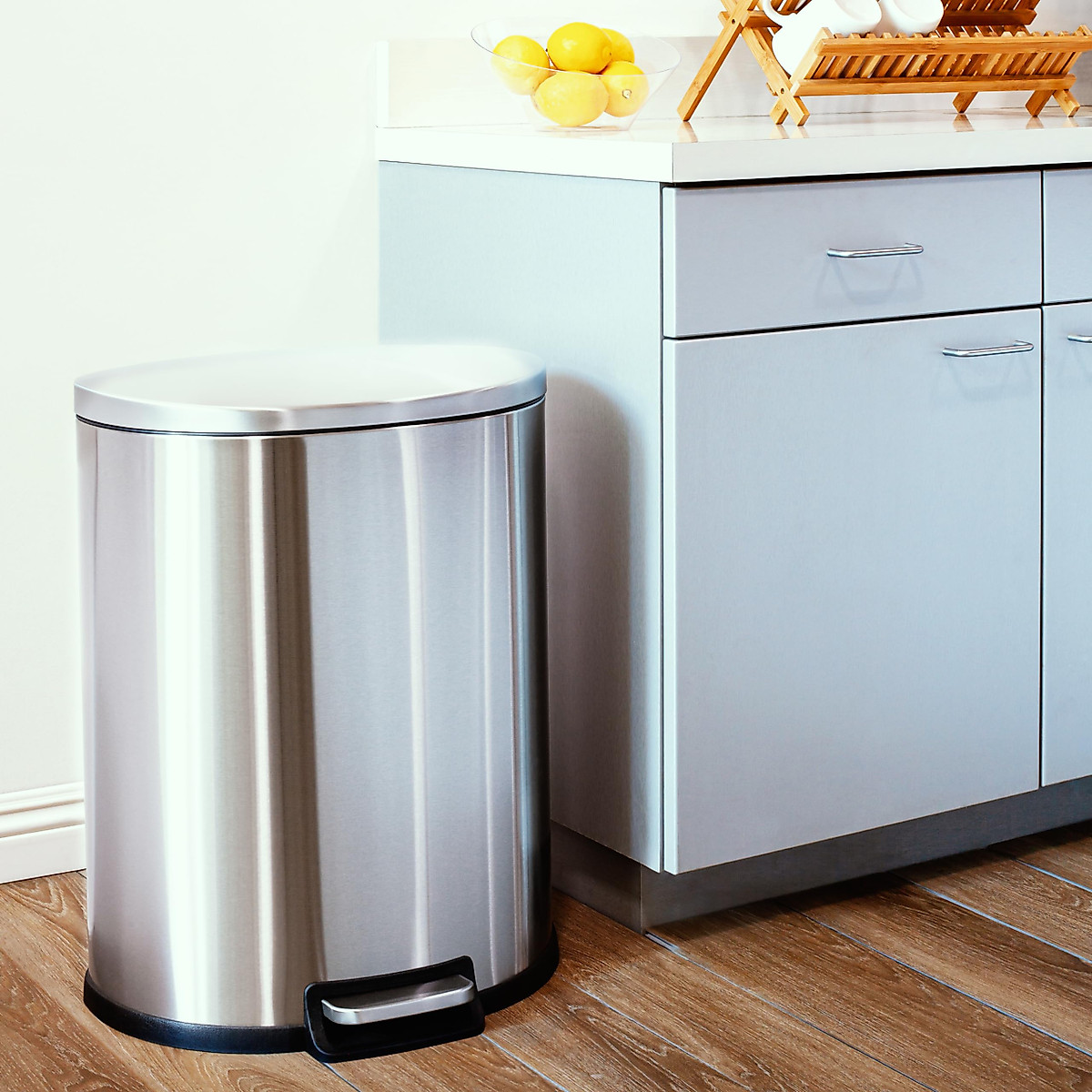 QUALIAZERO 50L Stainless Steel Step-On Trashcan with Soft Close Lid, Hands-Free Operation, Ideal for Kitchens, Offices & Commercial Spaces, D Shape