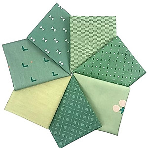 Qililandiy 7 Pcs Fat Quarters Fabric Bundles Quilting Fabric Bundle Patchwork for Sewing Quilting and Crafting (Green)