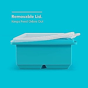 Vremi Stackable Large Ice Cube Trays — Pack of 2 Silicone Trays — 8 Cubes per Tray — Ideal for Cocktails, Frozen Treats, Soups, Sauces,and Baby Food — BPA Free with Frost Resistant Lids — Red and Blue