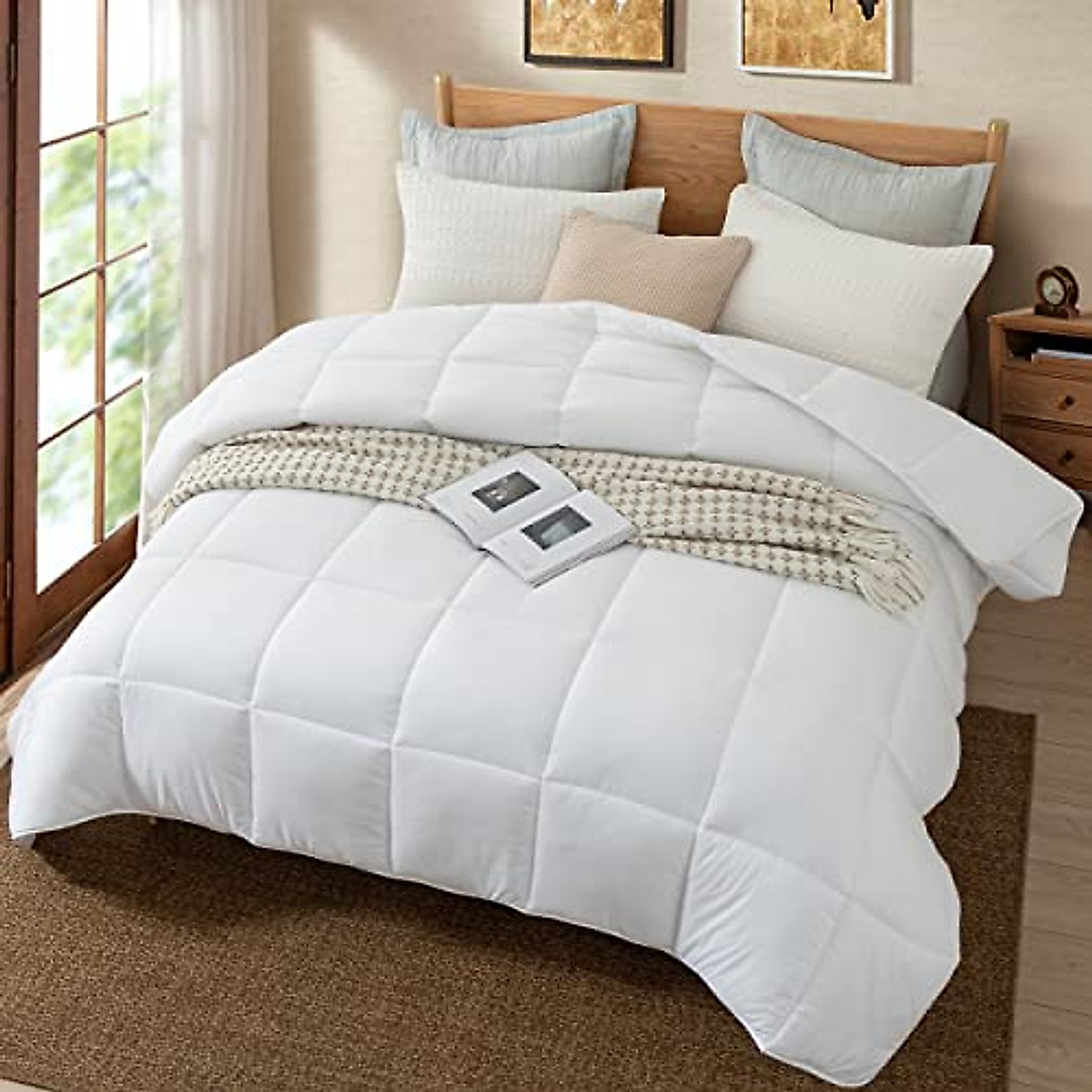 Down Alternative Comforter All Season Duvet Insert(White, Queen)-Ultra Soft Double Brushed Microfiber Quilt Cover, Classic Box Stitched with Corner Tabs