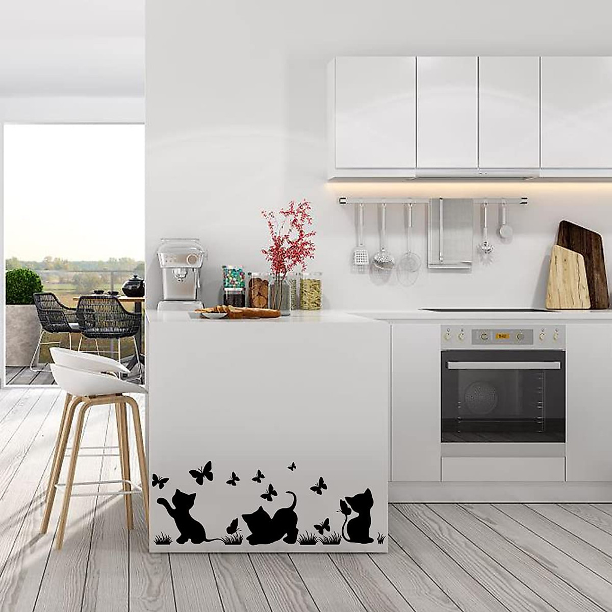 Fun Silhouette Cat Catches Butterfly Kids Baby Room Bedroom Living Room Vinyl Wall Sticker Home Decor