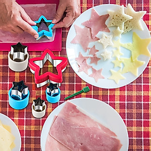 Star Cookie Cutters Set Sandwich Cutters for Kids Star Wars Cookie Cutter 9 pieces Five-Pointed Star Cutter Shaped Biscuit Fondant Cake Cheese Cutter Pastry Mold Christmas Gifts (Assorted Sizes)