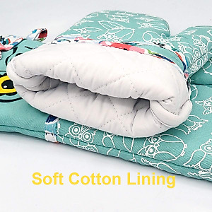 Alselo Oven Mitts, Heat Resistant with Soft Quilted Cotton Lining Set of 2, Fashion Animal Design with Silicone Printing Anti-Slip Kitchen Gloves for Safe Backing Cooking Barbecue (Green 2)