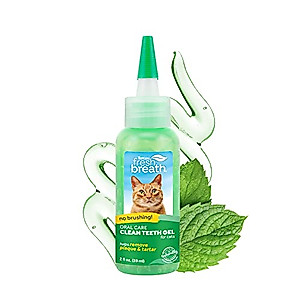 TropiClean Fresh Breath for Cats | No Brush Dental Gel for Cats | Cat Breath Freshener Toothpaste for Plaque, Tartar & Stinky Breath | Made in the USA | 2 oz.
