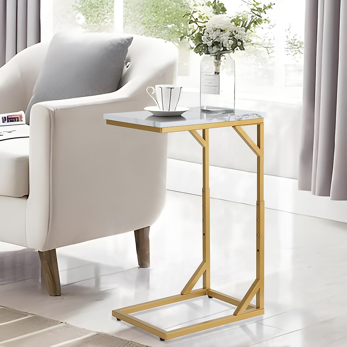 Serteaw C-Shaped End Table, Sturdy Side Table for Couch Sofa Bedside Small Space,C Snack Table TV Tray Record Player Stand Small Tables for Living Room Bedroom,Easy to Assemble,Gold