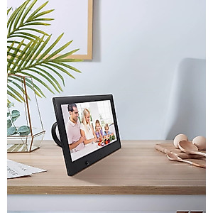 FOTOMOON Digital Picture Frame 10 Inch 1280 * 800 IPS HD Display via USB or SD Card, 16 GB Electronic Picture Frame, Gift for Family and Friends, Controlled by The Remote (Black)