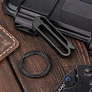 TISUR Belt loop keychain, Titanium belt clip Key Holder with titanium key ring, Gifts for Men Women