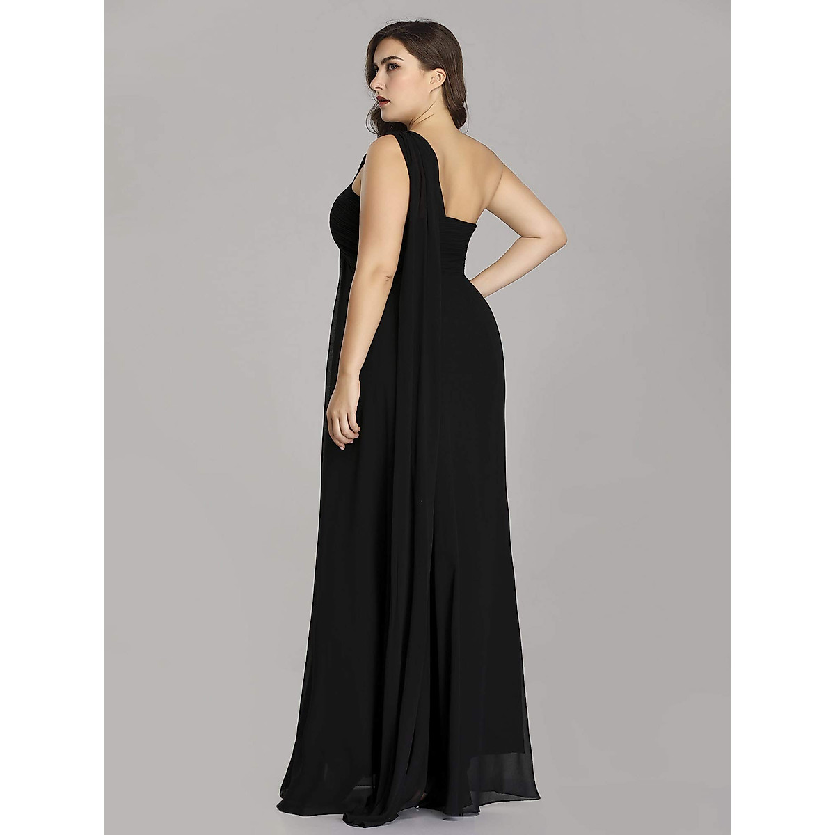 Ever-Pretty Plus Women's Plus Size One-Shoulder Chiffon Ruched Graduation Dresses for Women Black US24