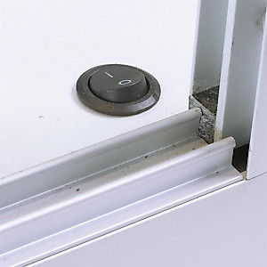 Displays2go Glass Wall Cabinets with LED Lights, Aluminum, Tempered Glass Shelves – Silver (WC606LEDS)