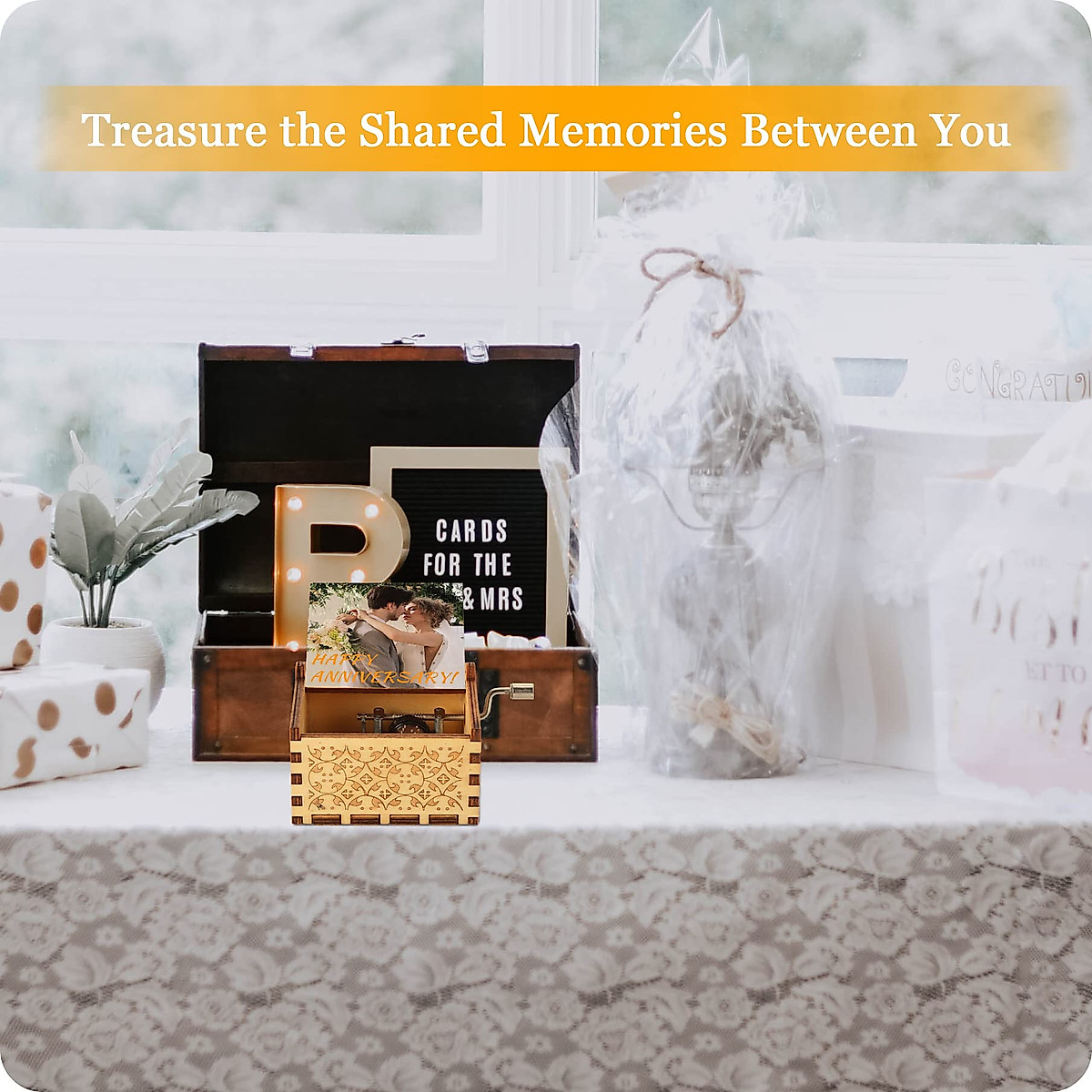 Personalized Music Box Custom Gift with Your Photo Text Wooden Hand Crank Music Box for Father's Day Mother's Day Valentine's Day Wedding Anniversary Birthday