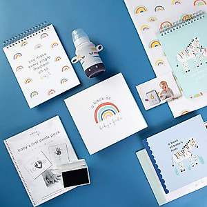 C.R. Gibson Rainbow ''You Make Every Moment Oh-So Bright'' Baby Milestone Cards Photo Prop Flipbook, 8.5'' x 10.5''