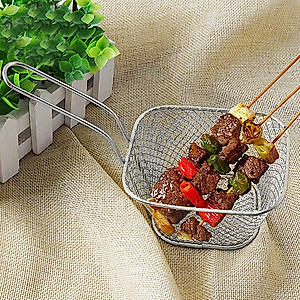 2 Pieces Mini Square Fry Baskets 3.7×1.65×2inch Odowalker Table Serving Frying Fries Chips Baskets French Fries Desk Food Presentation Mesh Basket Kitchen Cooking Tool