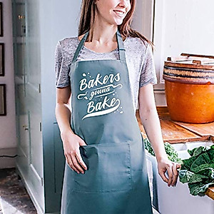 Saukore Funny Baking Aprons for Women Men, Cute Baking Gifts for Bakers, Kitchen Cooking Apron with 2 Pockets - Birthday Housewarming Mother's Day Gifts for Mom Wife Husband Dad Son Sister