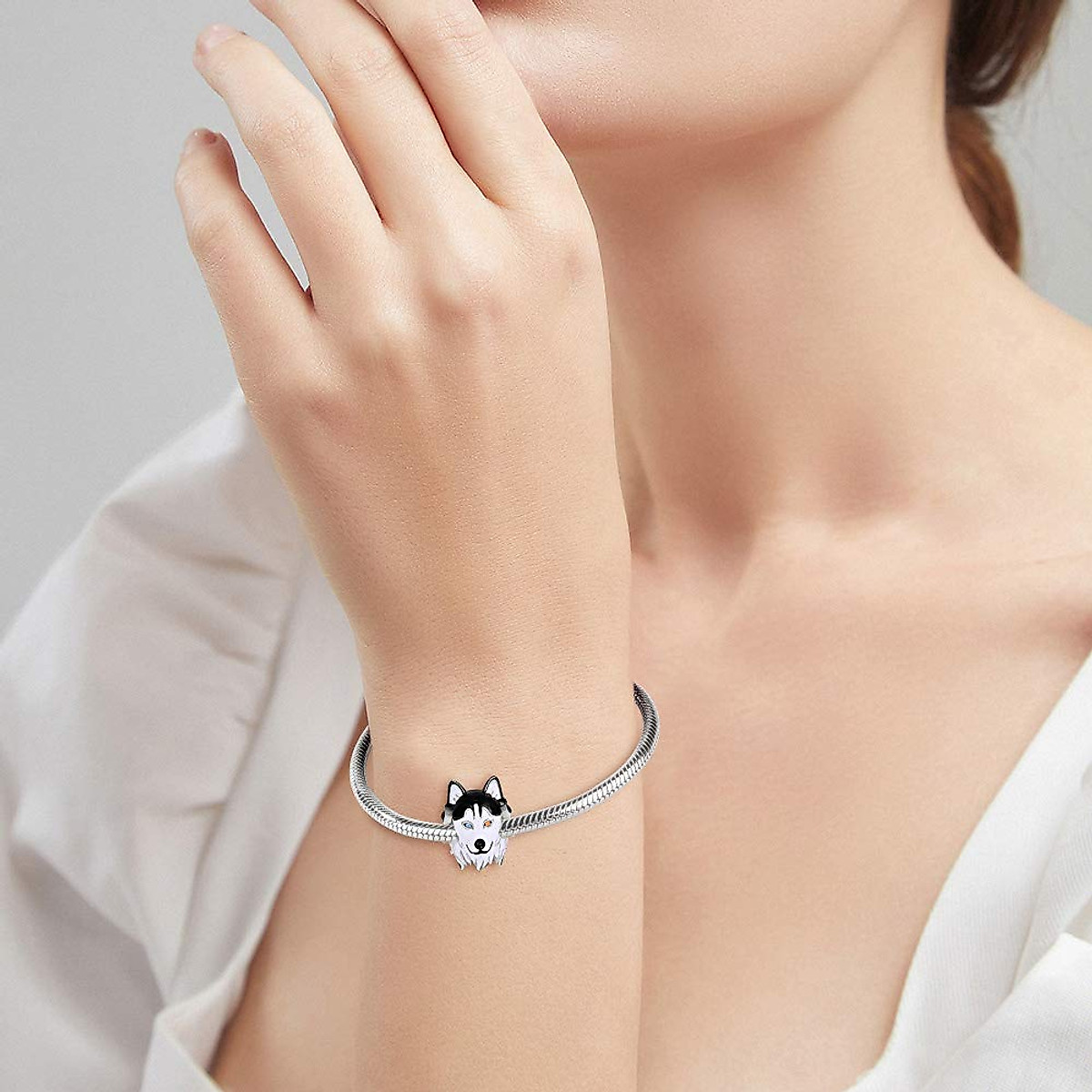 GNOCE Husky Dog Charm Bead Sterling Silver For Bracelet Heterochromia Husky Charm Bead Black Plated Fit Necklace Pets Charm for Women (1-Husky Dog)