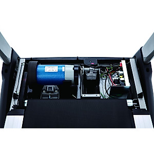 Spirit Fitness XT385 Folding Treadmill