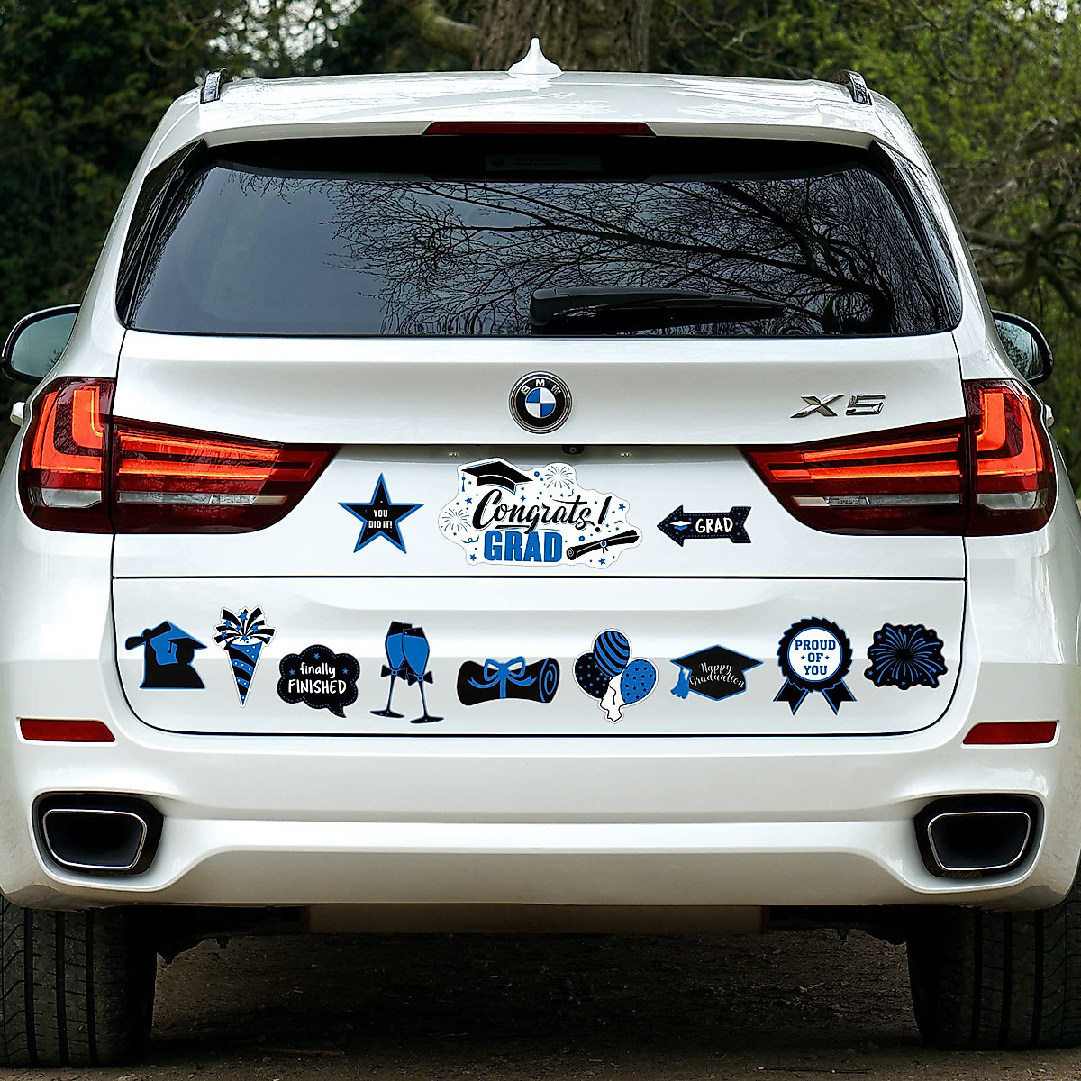 12 Pieces Graduation Magnetic Decals Decorations Congrats Grad Car Magnets Happy Graduation Magnetic Fridge Decoration Proud of You Magnet Decal Trencher Cap Fridge Magnets Graduation Stickers (Blue)