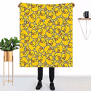 Rubber Duck Pattern Throw Blanket, Ultra Soft Microplush Bed Blanket, All Season Microfiber Fleece Throw for Bed Chair Sofa Couch Bedroom 60"X50"