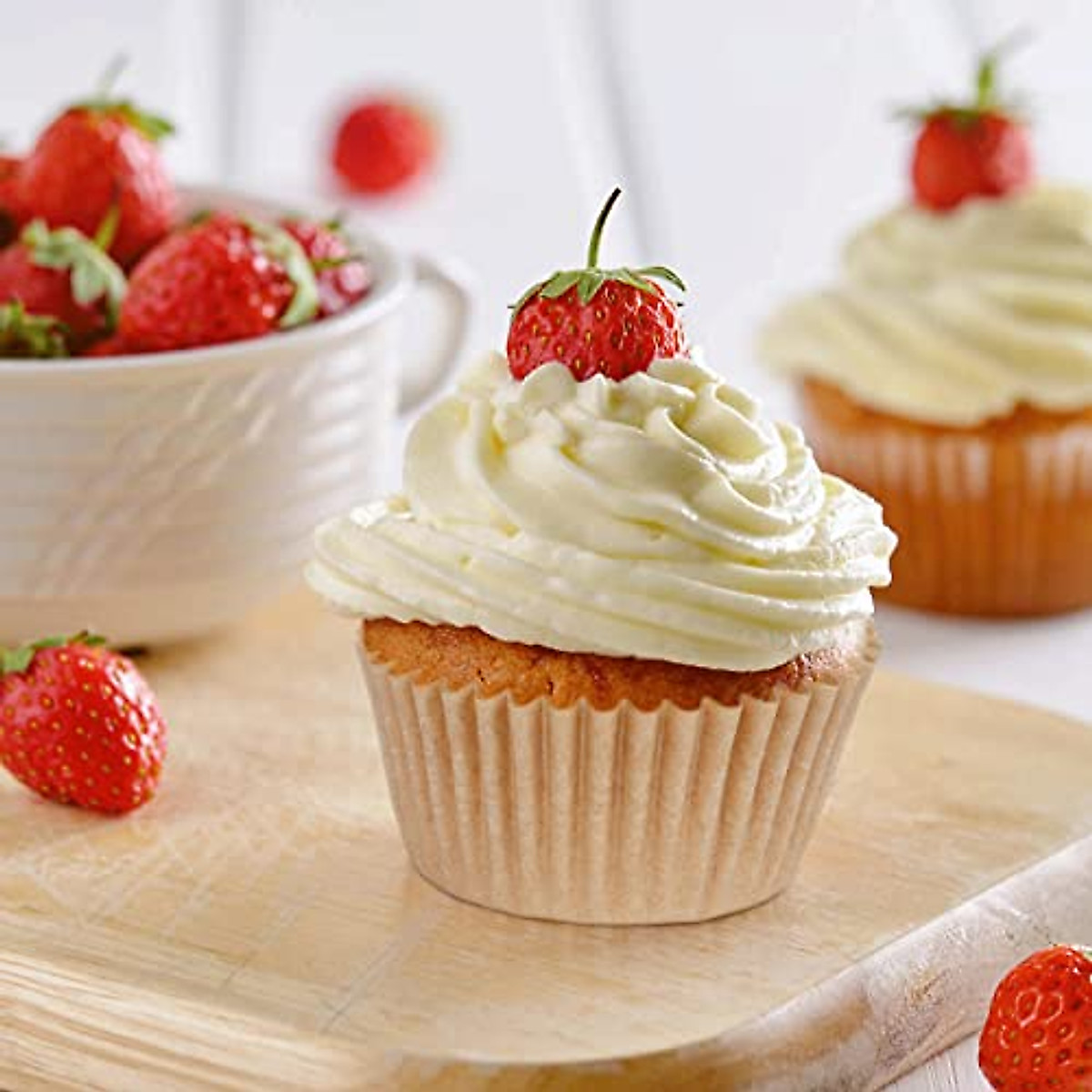 Caperci 500 Count Mini Cupcake Liners Natural Muffin Liners Greaseproof No Smell Small Cupcake Wrappers Baking Cups