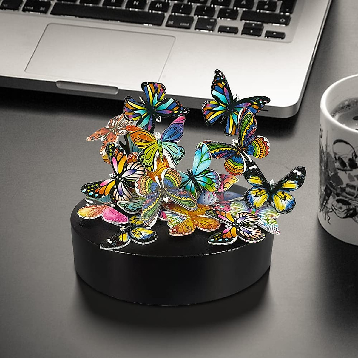 LICRAFT Desk Sculpture Butterflies Desktop Stress Relief Toy Fidget Toy for Anxiety Office Gift (22pcs Butterflies)
