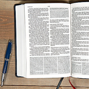 KJV Everyday Study Bible, Black LeatherTouch, Black Letter, Pure Cambridge Text, Study Notes and Comentary, Illustrations, Aricles, Charts, Easy-to-Carry, Easy-to-Read Bible MCM Type