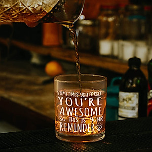 DAZLUTE Thank You Gifts for Men, Sometimes You Forget You're Awesome Whiskey Glass, Appreciation Gift Inspirational Gift Encouragement Gift for Men Coworker Friend Employee, 10oz Thank You Rock Glass