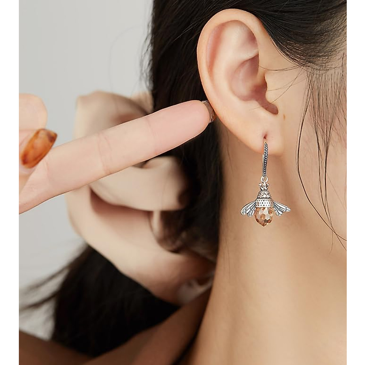 SLUYNZ 925 Sterling Silver Queen Bee Dangle Earrings for Women Mother's Day Gifts Crystal Bee Drop Earrings (A-Silver)