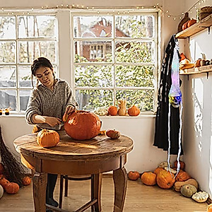 1Pc Luminous Decorative Scary Skull Pendant Halloween Party Skull Decor (White) Decor for Celebration Party