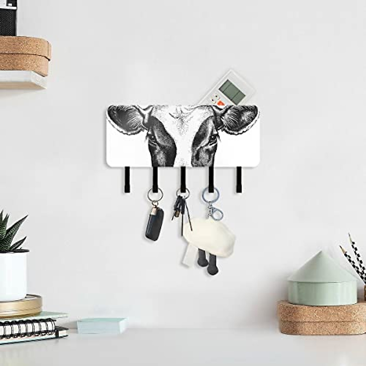 MCHIVER Cows Key Holder for Wall Decorative Mail Organizer Holders Wall Mounted Key Hangers with 5 Hooks Mounting Hardware Key Rack for Entryway Hallway Front Door