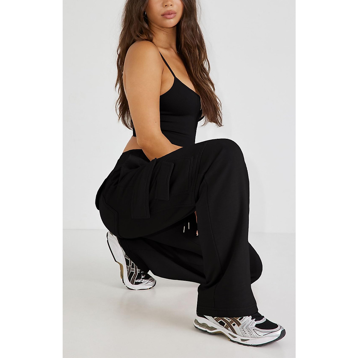 Waitfairy Womens Cargo Sweatpants Casual Baggy High Waisted Joggers Pants Fleece Sweat Pants with Pocket Black M