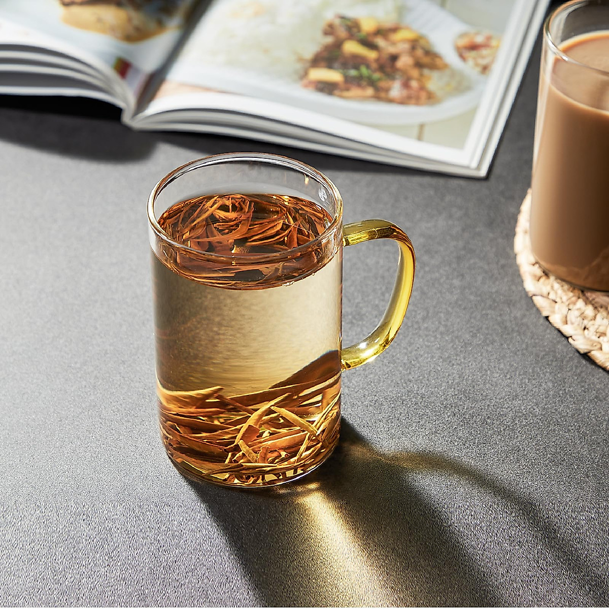 Glass Coffee Mugs 17oz - Set of 4, Clear Espresso Cups with Colored Handle, Large Capacity Wide Mouth Mugs for Latte, Cappuccino, Tea and Hot & Cold Beverages, Dishwasher & Microwave Safe