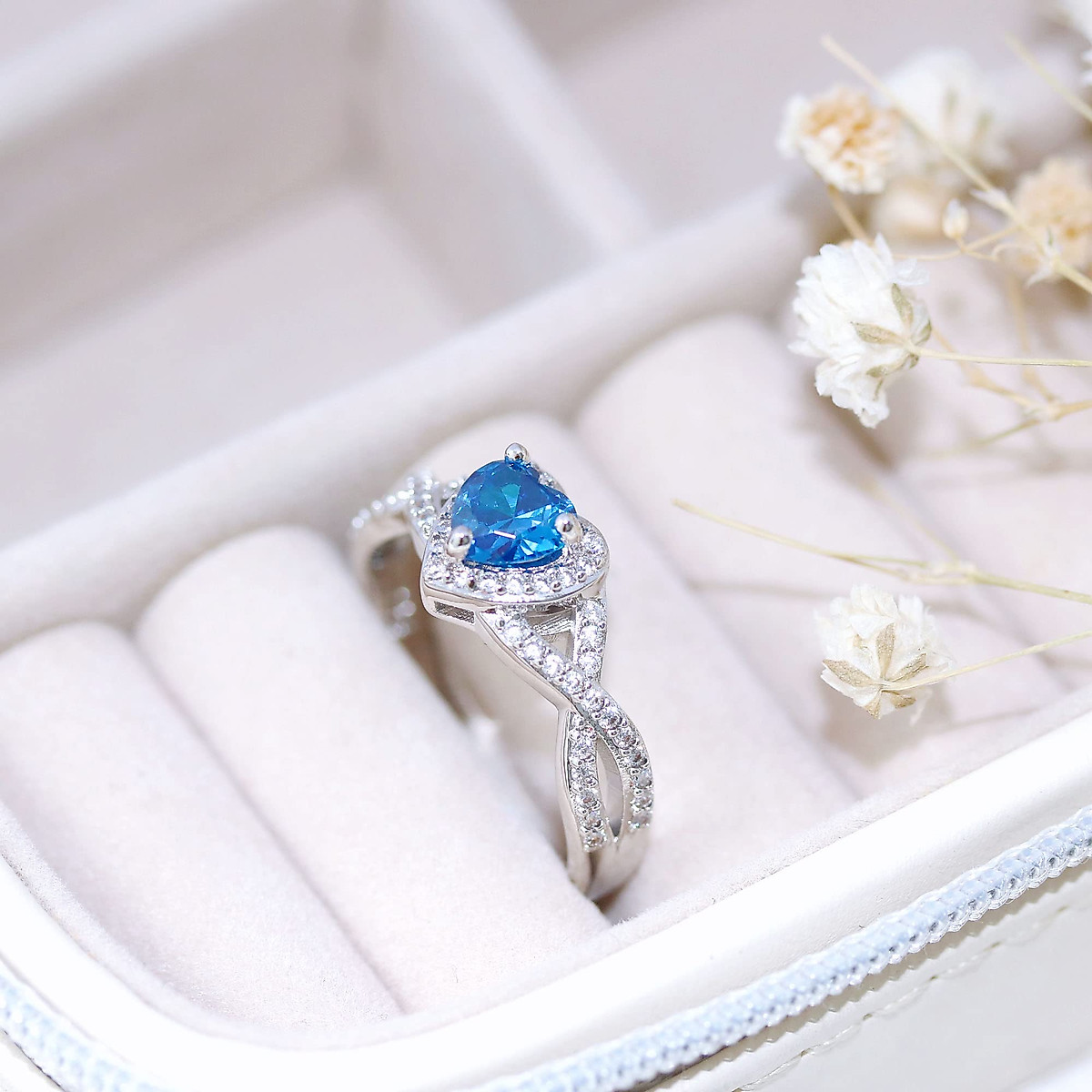 Personalized Birthstone Promise Rings Heart Love Halo Ring for Women 1 Stone Jewelry for Mother Daughter Her Best Friends Custom Engraved Name Gift.