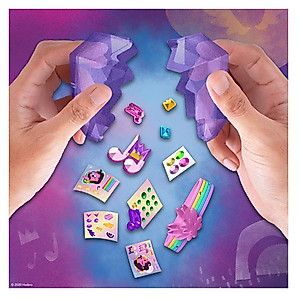 My Little Pony: A New Generation Movie Crystal Adventure Princess Pipp Petals - 3-Inch Pink Pony Toy, Surprise Accessories, Friendship Bracelet