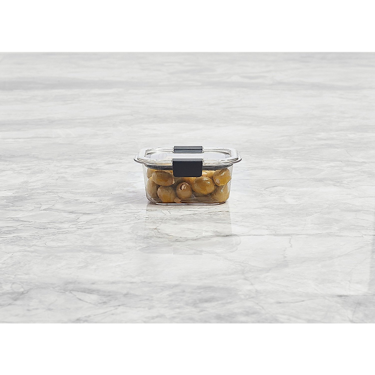 Rubbermaid Brilliance Food Storage Container, 100% Leak-Proof, Small, 1.3 Cup