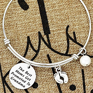 New Grandma Gifts Bracelet The Best Moms Get Promoted to Grandma to Be Jewelry