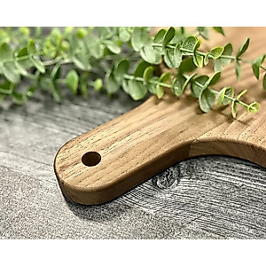 Engraved Cutting Board with Handle, Newly Wed Gifts, Charcuterie Board Personalized Serving Board Personalized Cheese Board Engagement Gifts