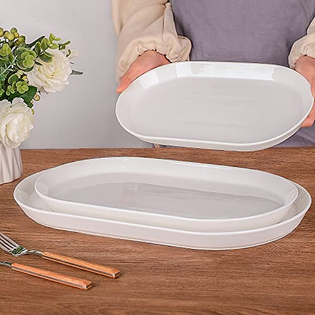 Taeochiy Large Serving Platter - 16"/14"/12" Oval Serving Tray, Ceramic Turkey Platters for Entertaining, Christmas Party, Set of 3, White