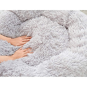 BODISEINT Faux Fur Dog Bed Cat Bed,Shag Round Anti-Anxiety Pet Calming Bed Doughnut Cuddler for Medium Large Puppy Dog Cat Kennel Cushion Self Warming Bed (28'' D x 8" H, Light Grey)