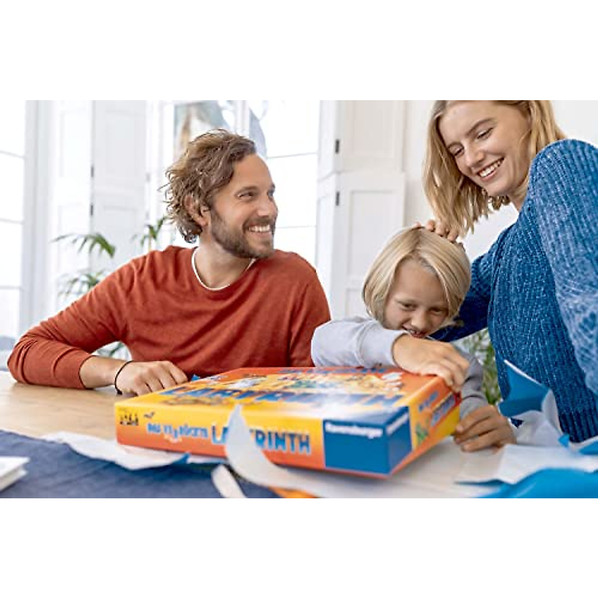 Ravensburger Labyrinth - Enthralling Family Board Game | Ideal for Kids and Adults Aged 7 and Up | Offers Great Replay Value | Designed for 2-4 Players | Globally Celebrated | ASIN: 26448