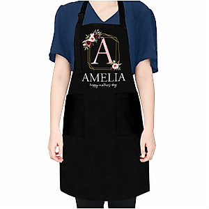 Zexpa Apparel Customized Black Apron for Mom, Personalized Mother's Day Gift Name, Initial