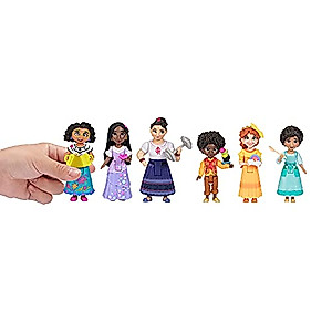 Disney Encanto Doll Figures, The Madrigal Family 6-Pack Set Each with an Accessory - Great to Play with The Casa Madrigal