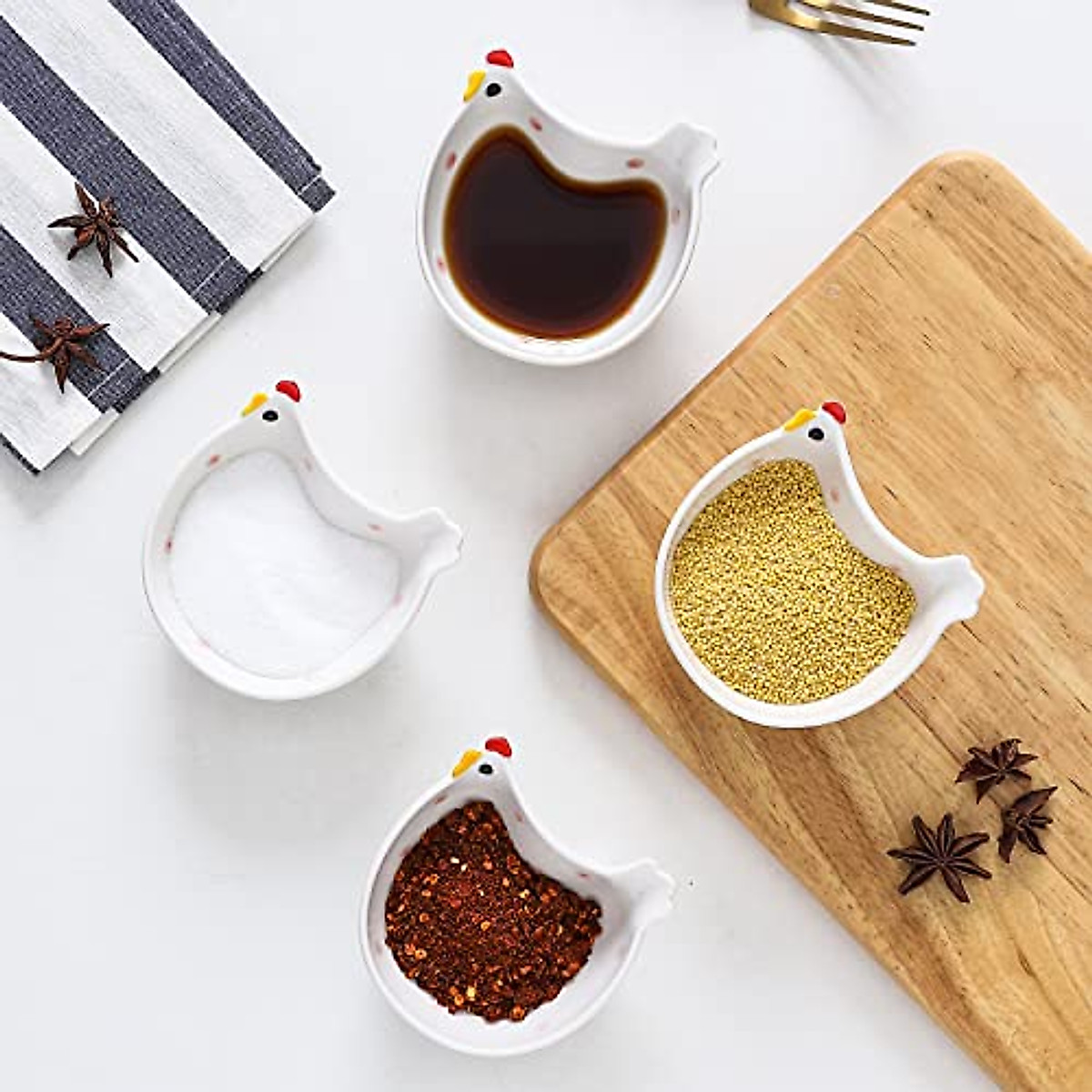 Yeexoxow Ceramic Soy Sauce Dishes, Cute Chicken Shaped, Small Dipping Bowls 3 oz, Mini Sauce Bowls Set of 4, Fun Chicken Gift for Chicken Lovers